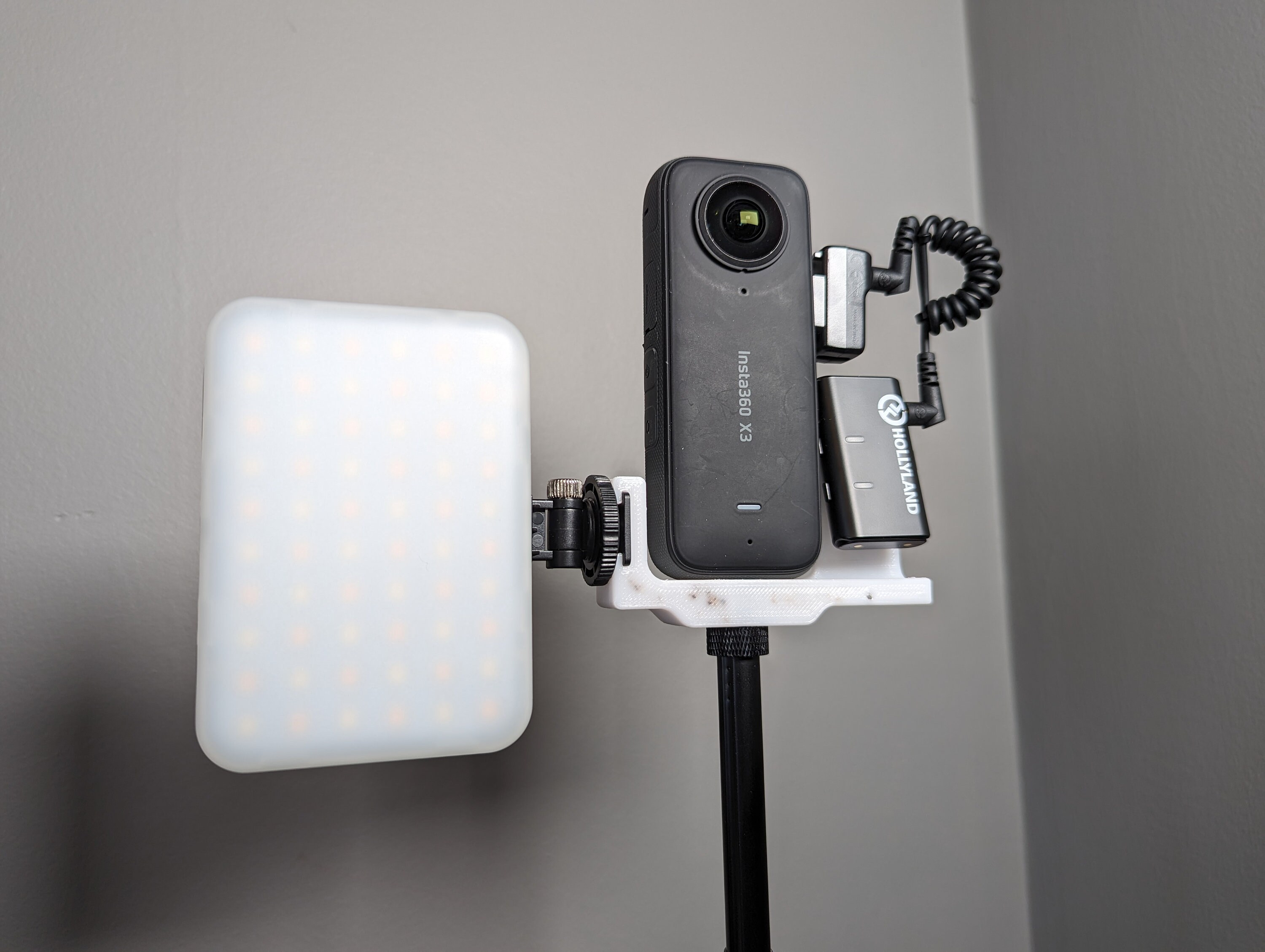Insta360 X3 Mic Receiver Mount Cold Shoe Mount /w Usb Door Compartment ...