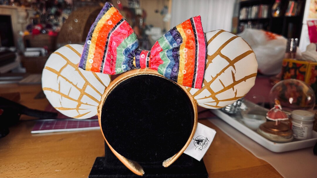 2020 Disney Parks Mexican Concha Sweet Bread Pan Dulce Minnie Mouse ...