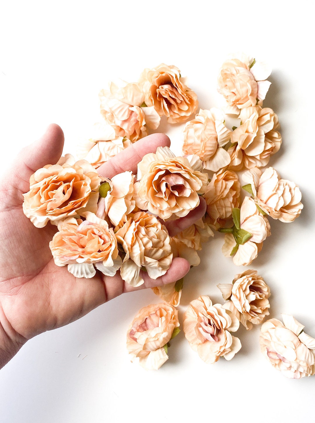 20 Artificial Wild Carnations in Neutral Apricot With - Etsy