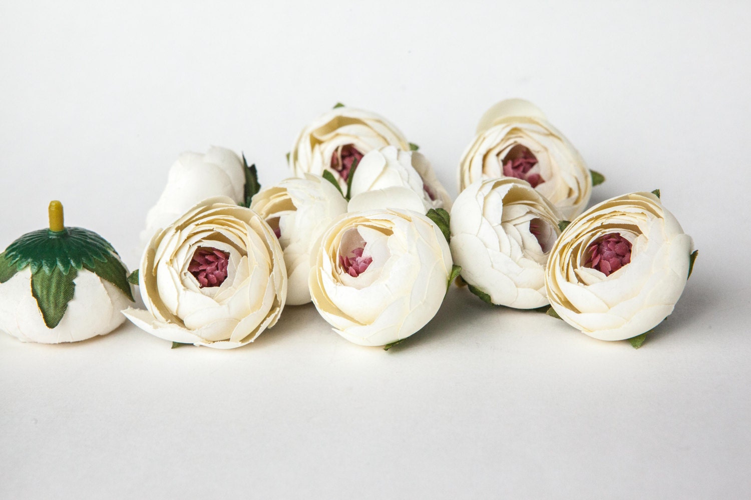 10 Small Vintage Inspired Ranunculus in Ivory Silk - Etsy Ireland