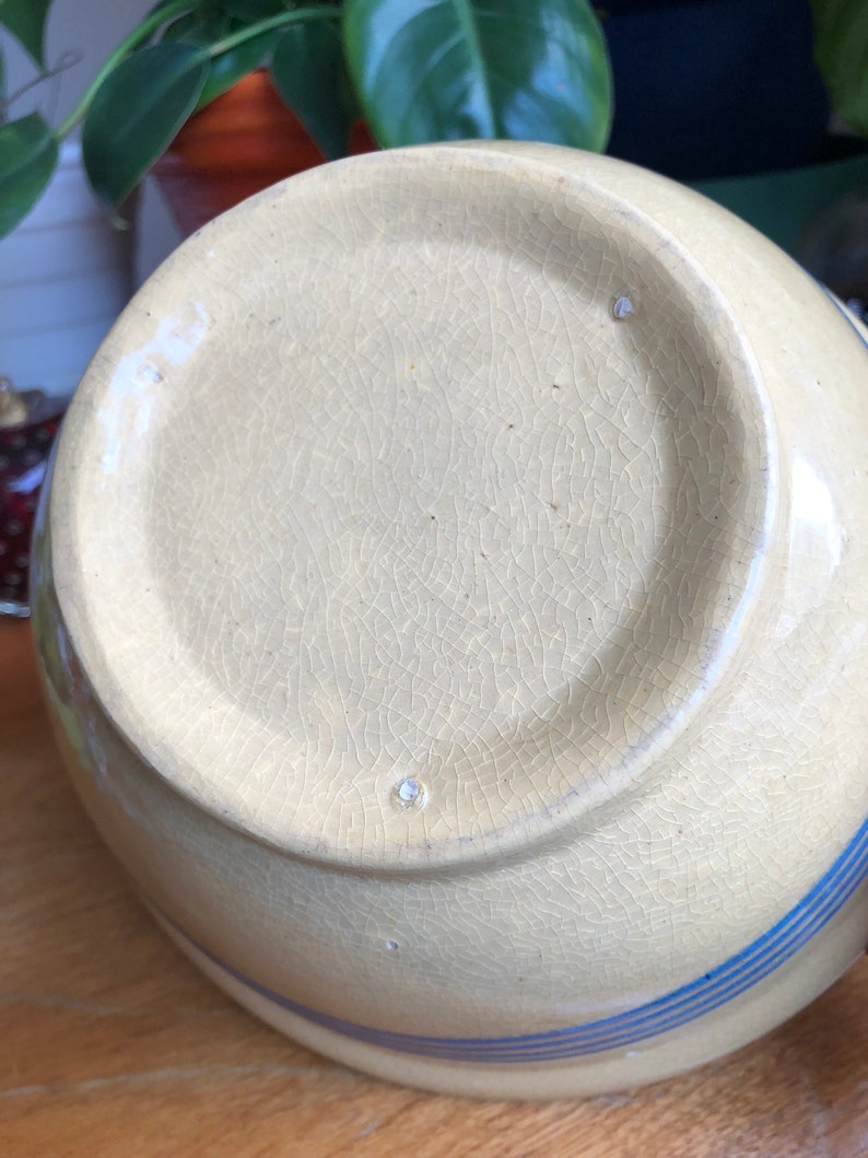 Vintage Yelloware Four Ringed Bowl - Etsy