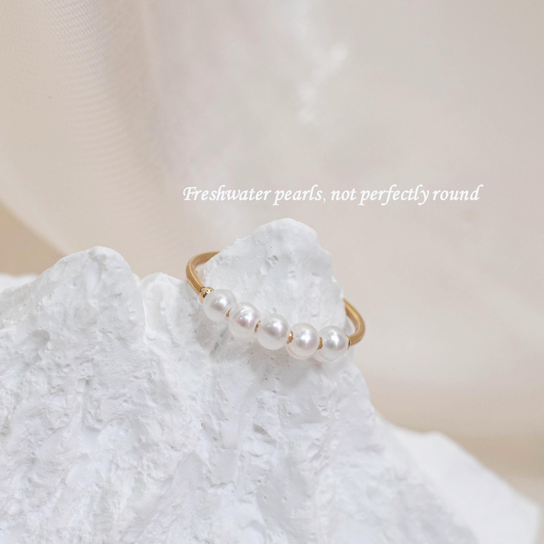 14K Gold Freshwater Pearl Ring • Elegant Minimalist Jewelry - Etsy