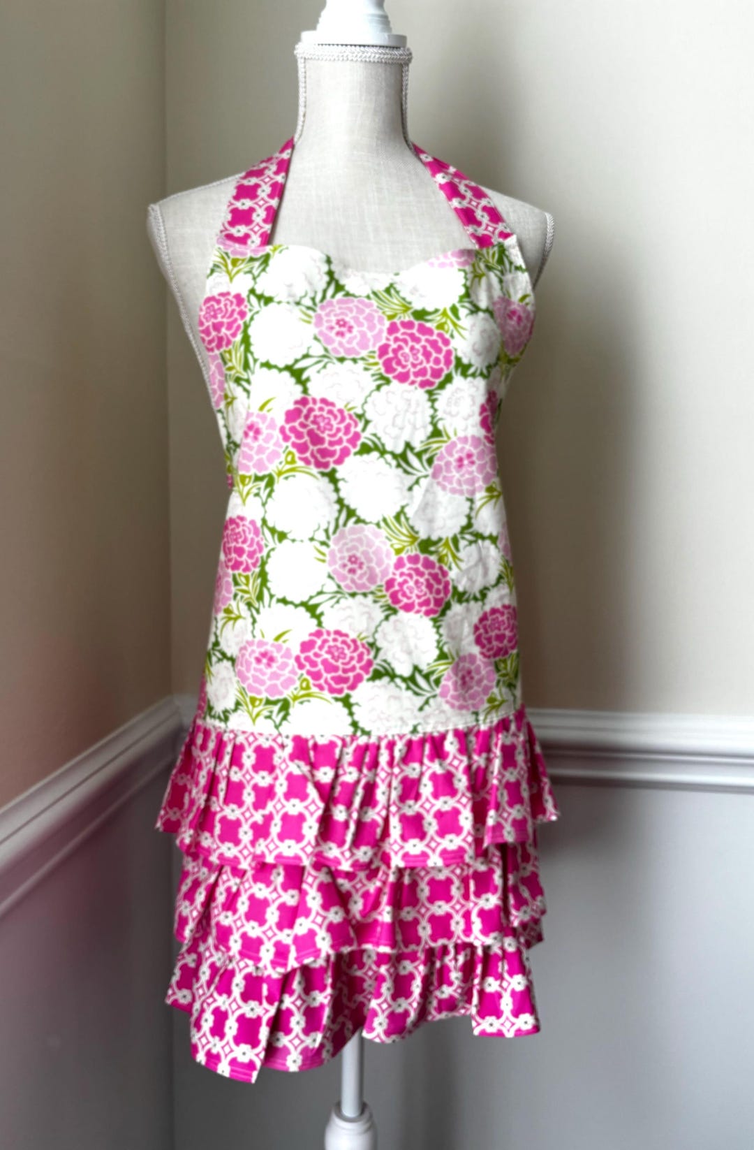 Women's Apron With Ruffles Gift for Women Kitchen Dress Cooking Apron ...