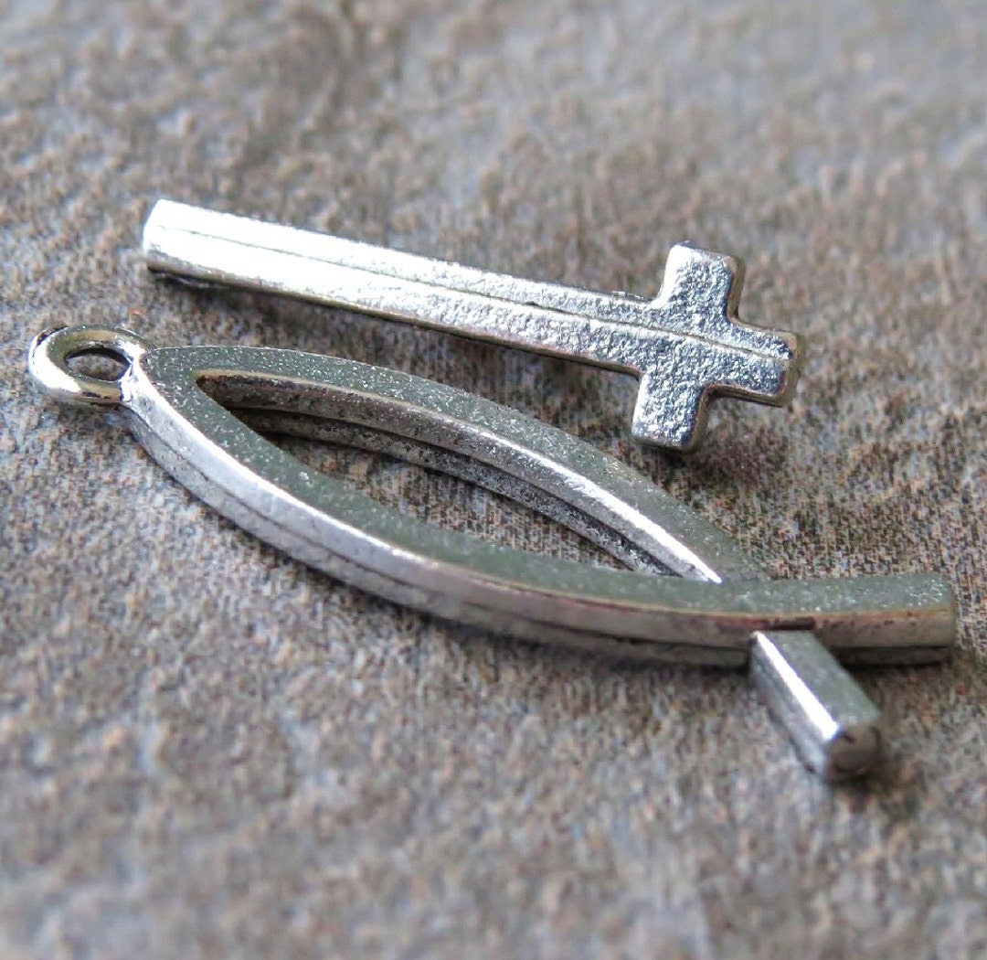 Fish and Cross Antique Silver 24mm Toggle Clasp : 2 Sets Ichthys Jesus ...