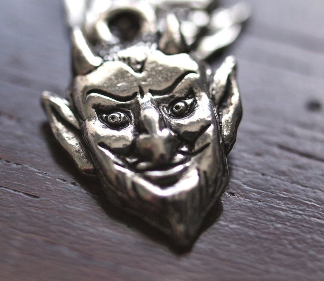 Devil Face Antiqued Pewter 16mm Charm : 2 Pc - Etsy