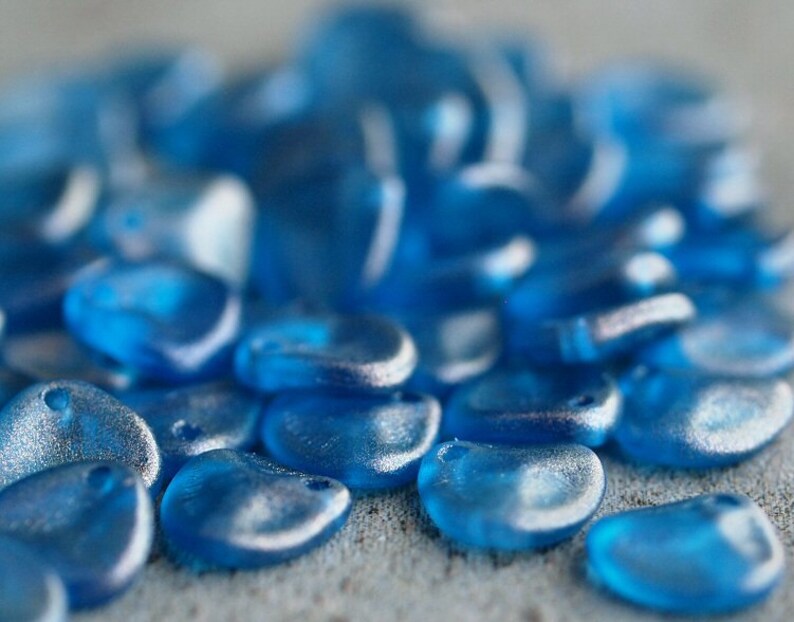 Halo Azurite Rose Petal Czech Glass Bead 8mm Mini : 50 Pc - Etsy