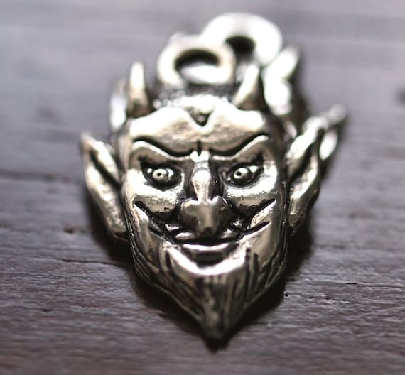 Devil Face Antiqued Pewter 16mm Charm : 2 Pc - Etsy