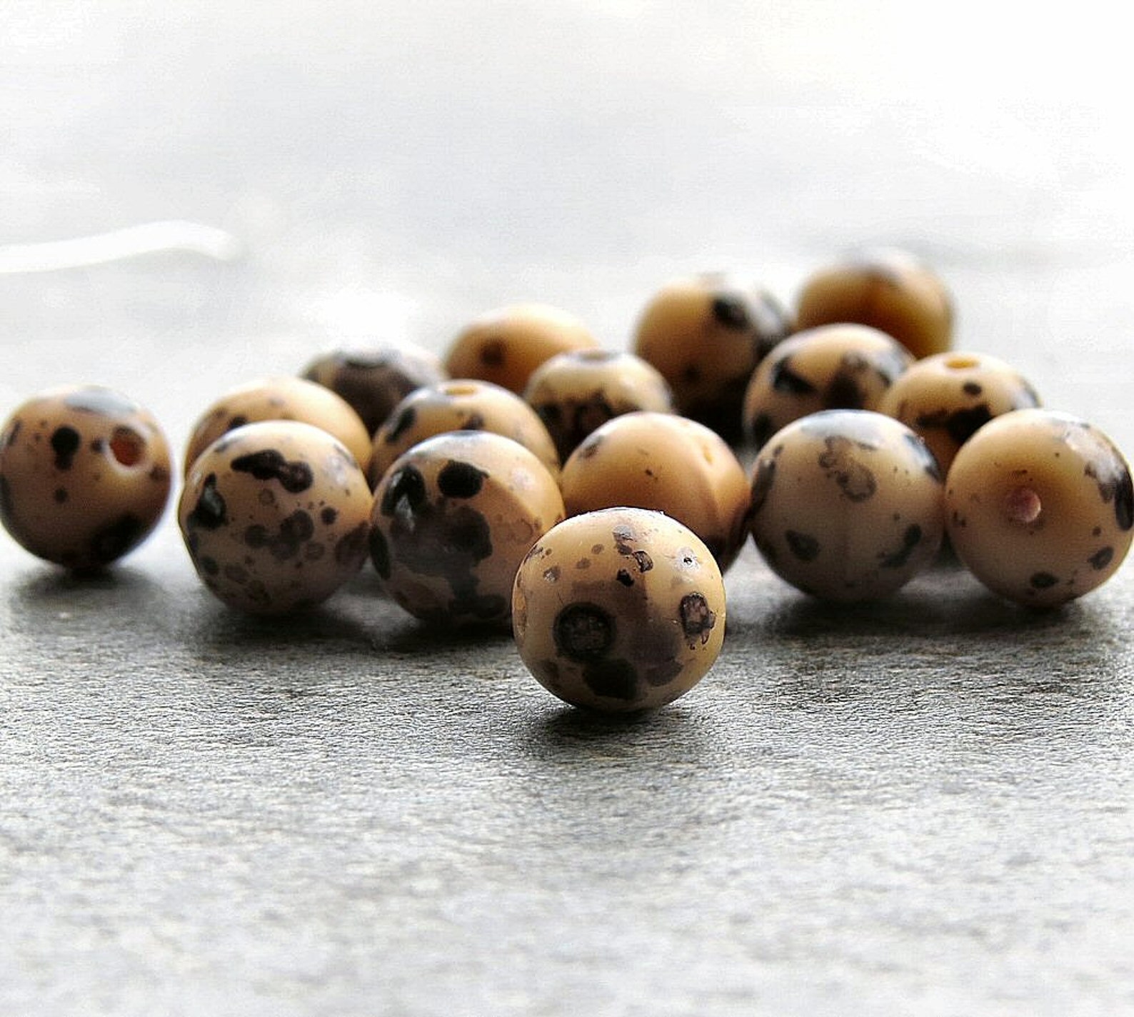 6mm Camel Birds Egg Czech Glass Round Druk Bead : 25 Pc Strand Czech ...