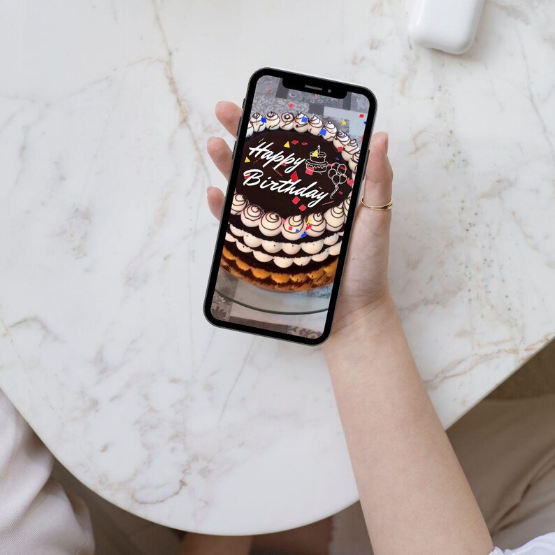 Happy Birthday Cake Animated Greeting E-card for Mobile Phone. Cake ...