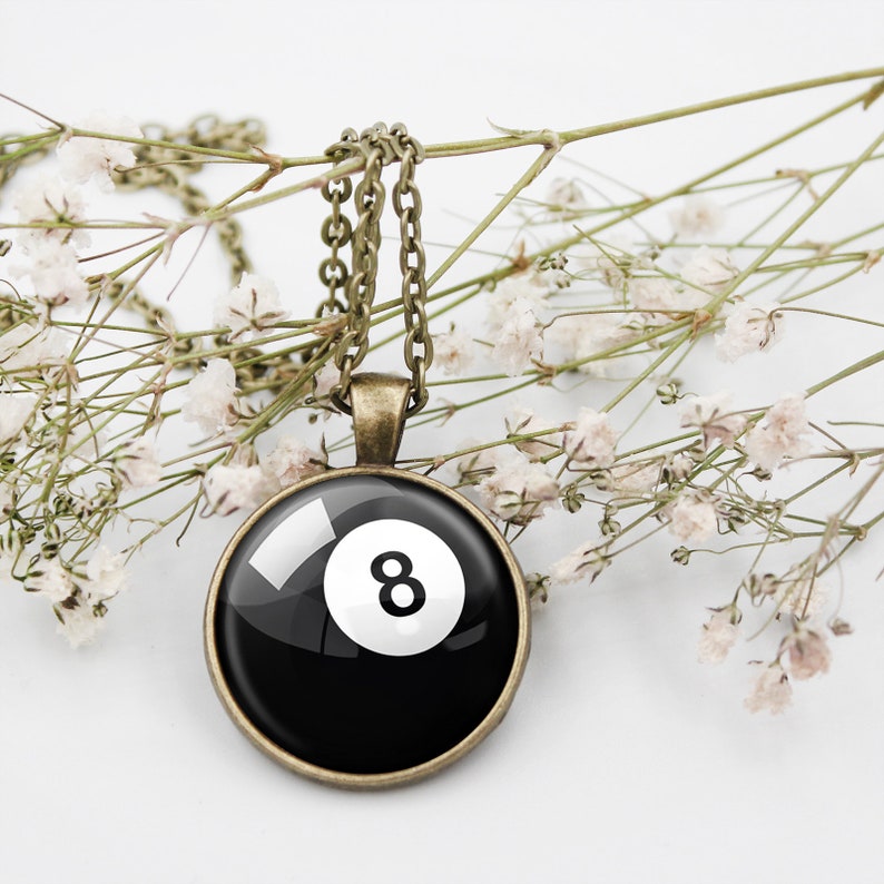 8 Ball Keychain, 8 Ball Lucky Photo Keyring, Pool Ball Keychain, Eight ...