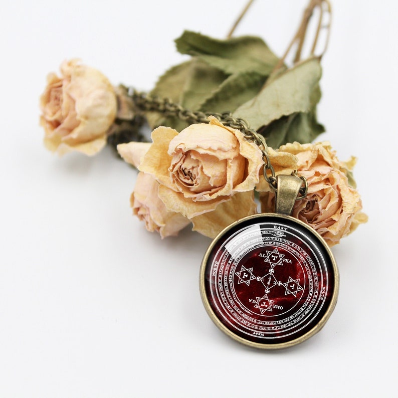 Magical Circle of King Solomon Necklace, King Solomon Amulet Talisman ...