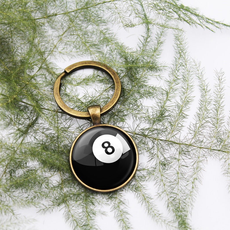 8 Ball Keychain, 8 Ball Lucky Photo Keyring, Pool Ball Keychain, Eight ...
