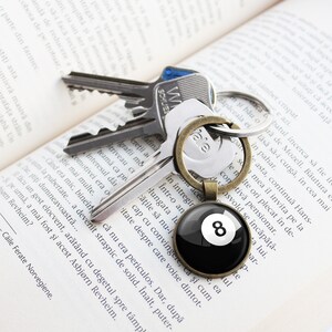 8 Ball Keychain, 8 Ball Lucky Photo Keyring, Pool Ball Keychain, Eight ...