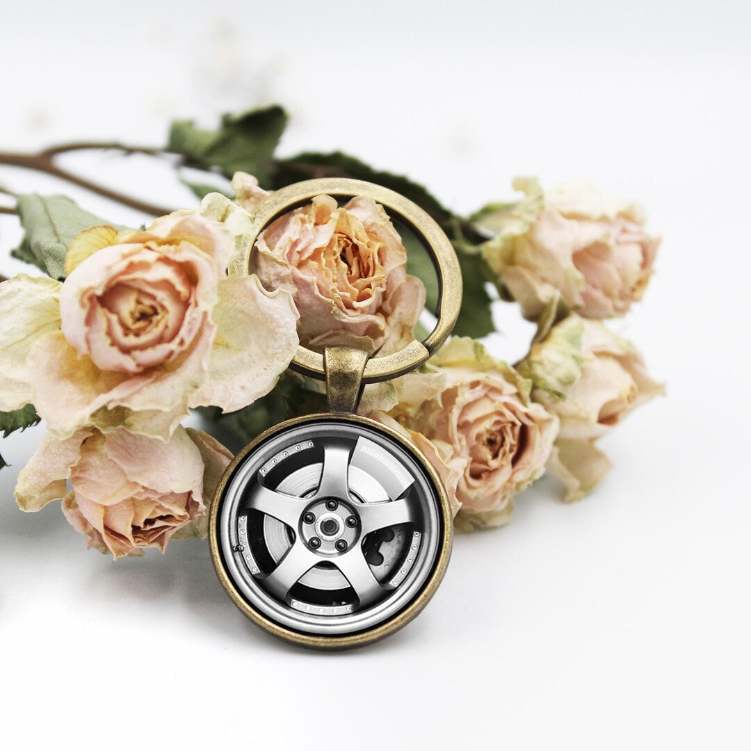 Car Wheel Tire Rims Photo Keychain, Chevy Gifts for Men, Driver Gifts ...