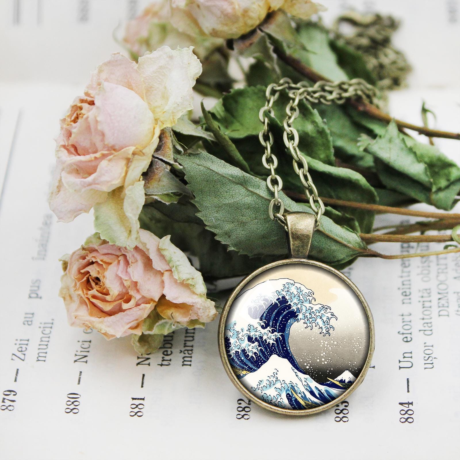 The Great Wave of Kanagawa by Hokusai Key Ring, Japan Keyring Japanese ...