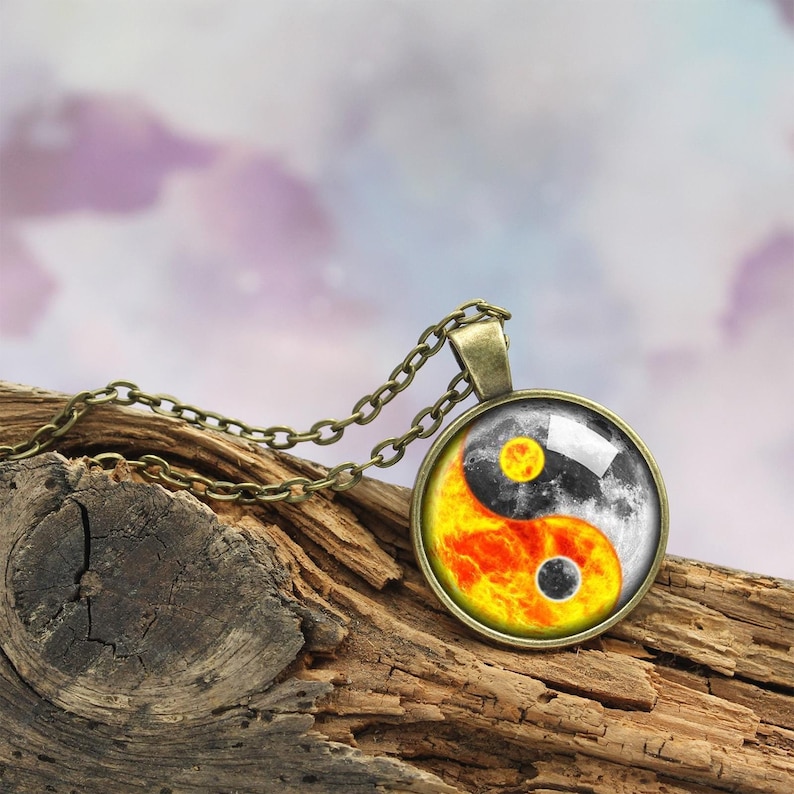 Yin-yang Sun and Moon Pendant Necklace, Yin Yang Keychain Galaxy ...