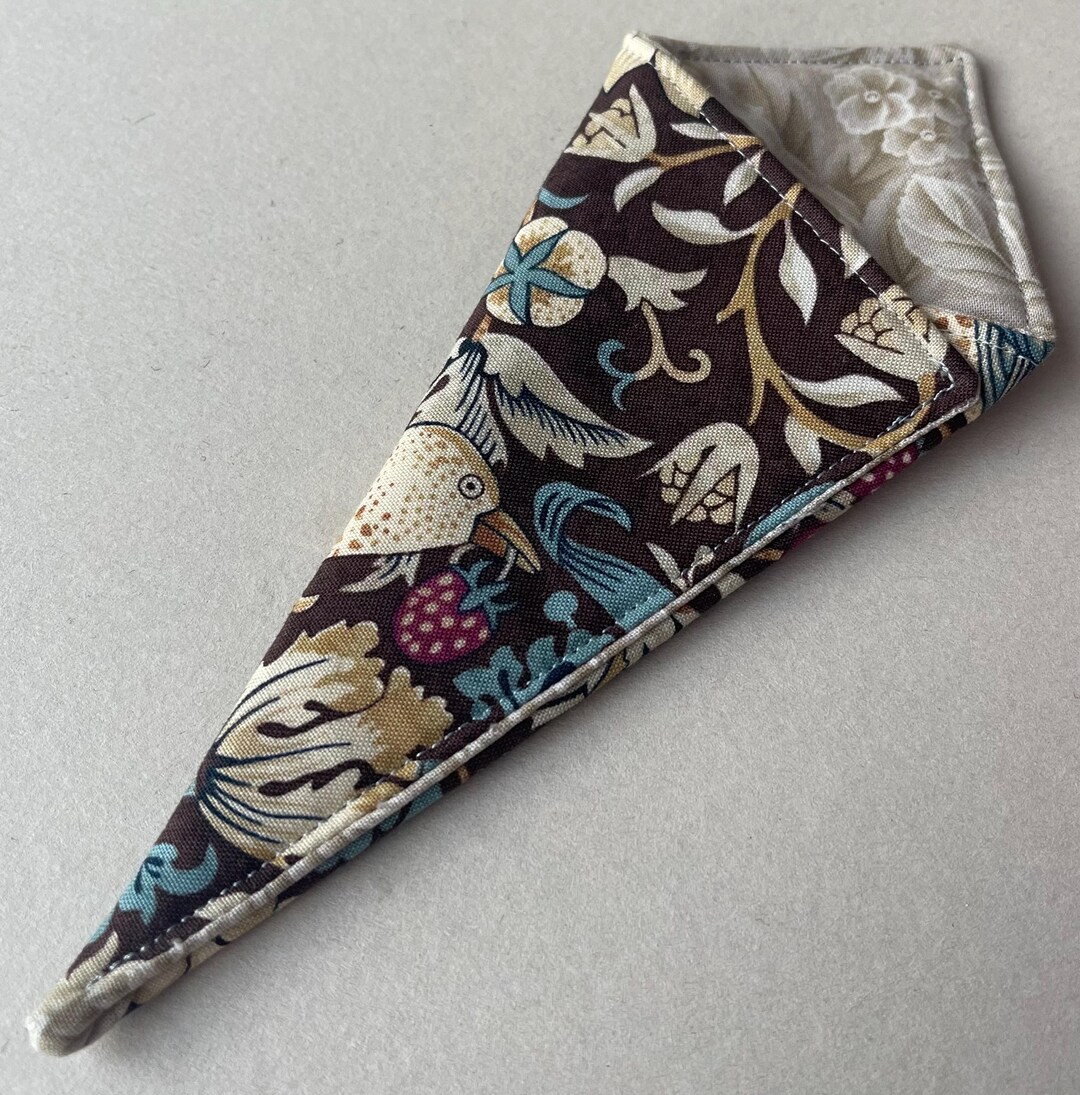 Scissor Holder Features Strawbery Thief Free Spirit. Scissor Protector ...