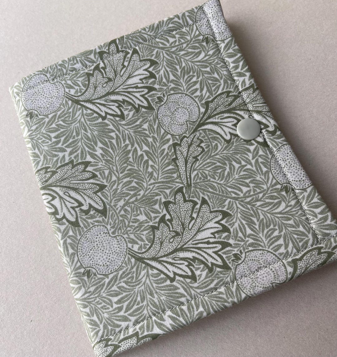 Thread Bed Cross Stitch: William Morris Freespirit. Floss Catcher ...