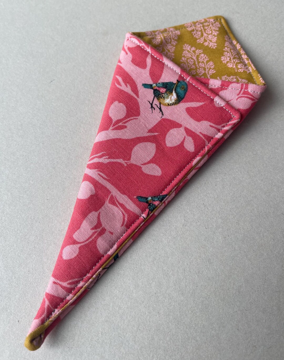 Scissor Holder Features Riley Blake Fabrics. Scissor Protector, Keeper ...