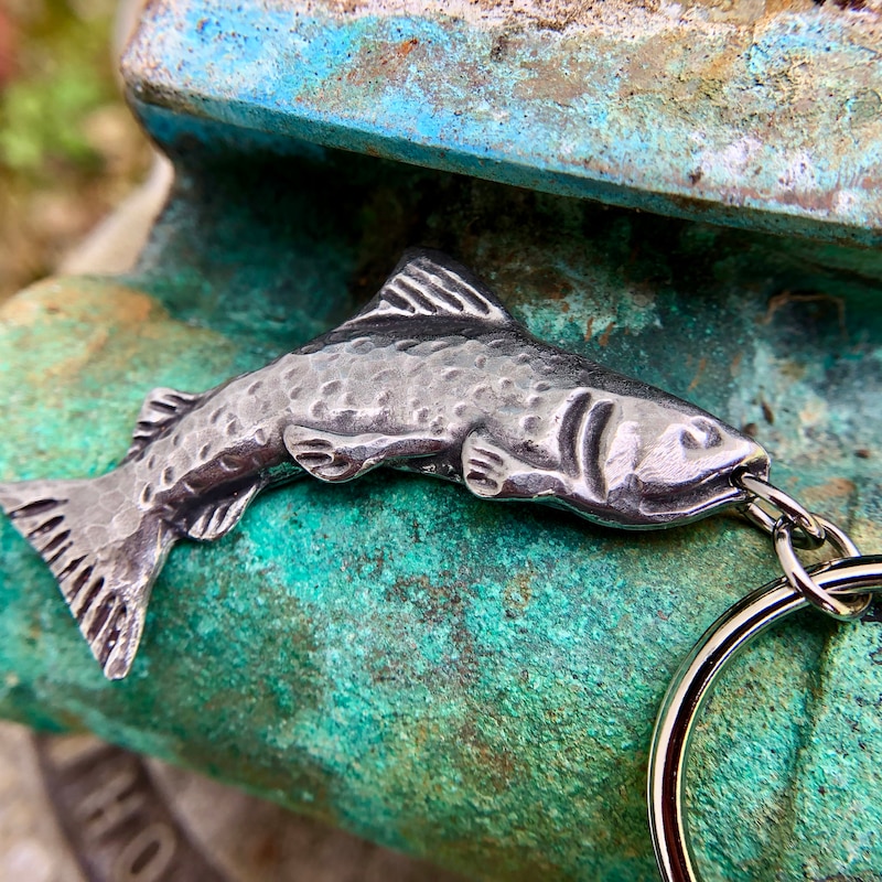 Fish Keychain - Etsy