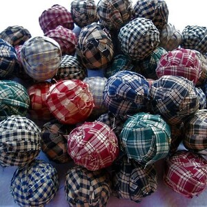 12 Farmhouse Primitive Homespun Rag Ball Christmas Tree Ornaments ...