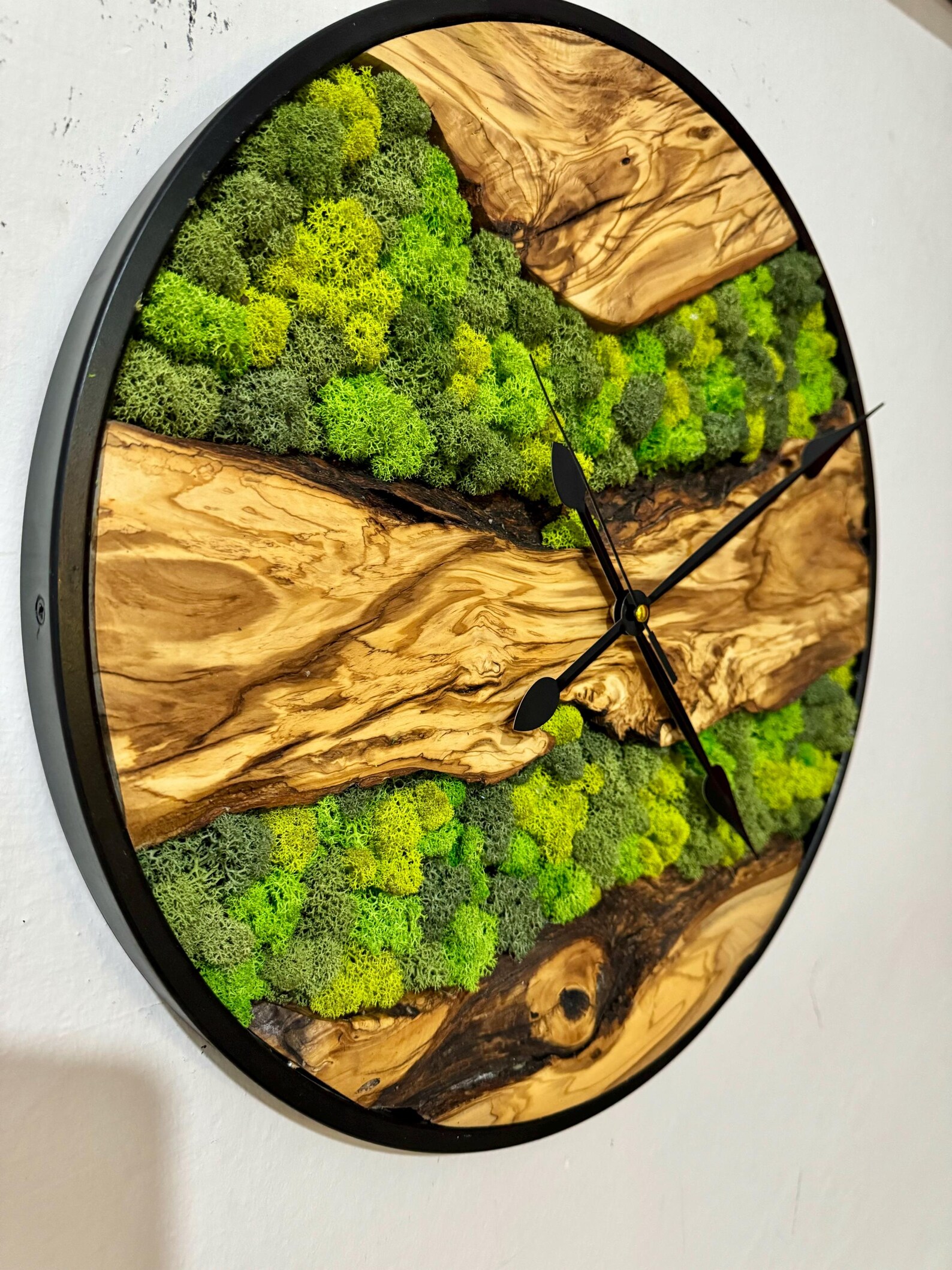 Moss Wall Clock Handmade Wall Clock Custom Moss Olive Wood Clock,metal ...