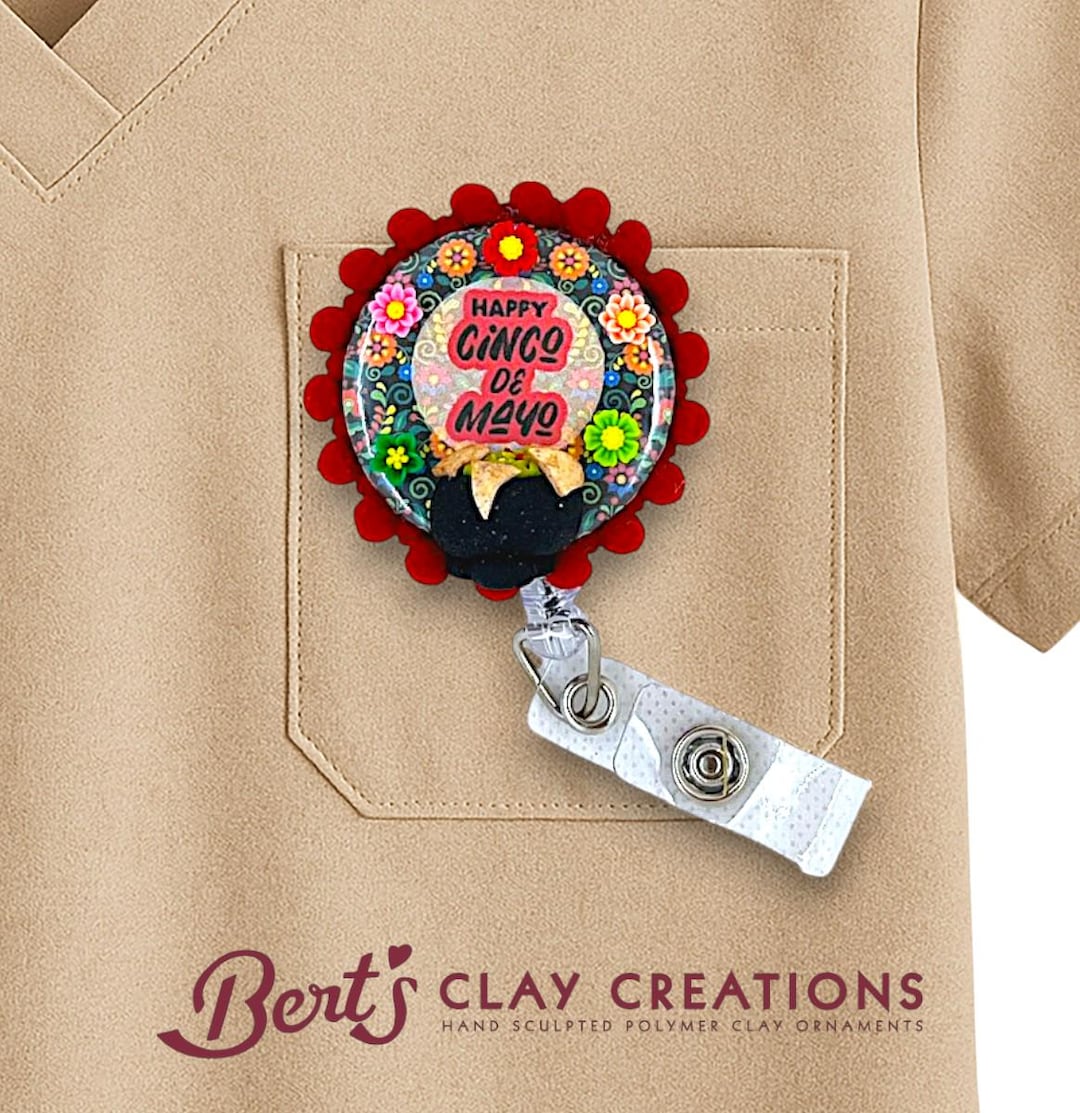 Cinco De Mayo Badge Reel Topper, Guacamole Molcajete, Fiesta Pom Pom - Etsy
