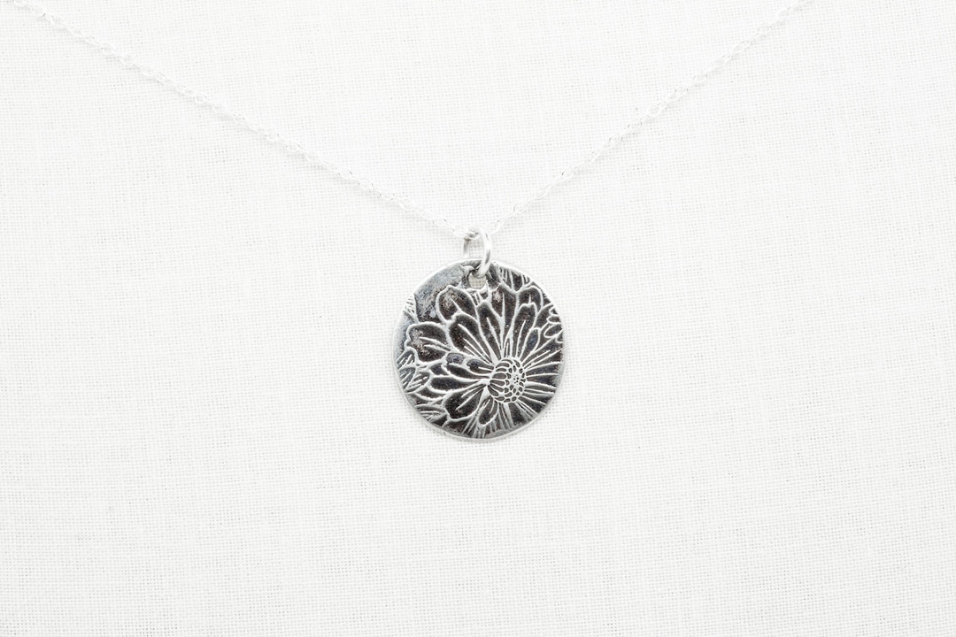 Sterling Silver Small Teeny Weeny Circle Shaped Pendant Necklace ...
