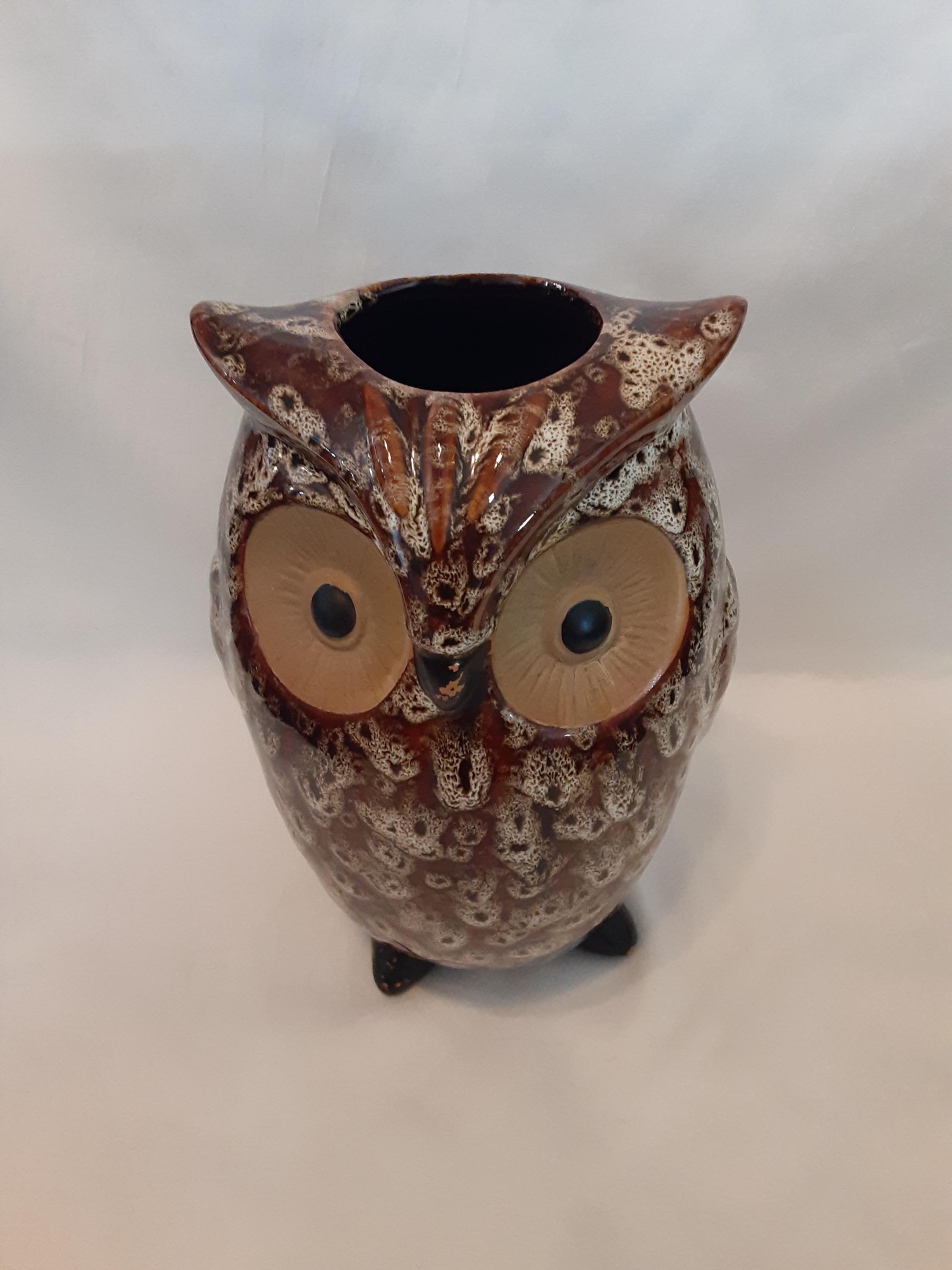 Large Hosley Ceramic Owl Vase. 9 Tall. Beautifully Painted and Glazed ...