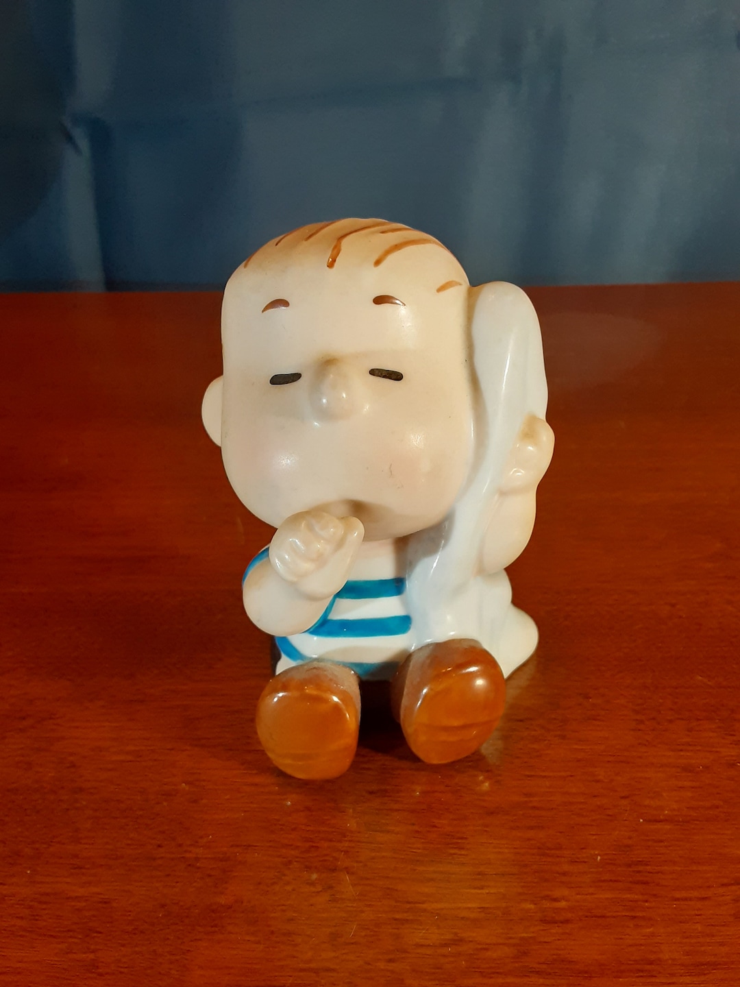 Ceramic Linus Figurine. United Features Syndicate Copyright Stamped on ...