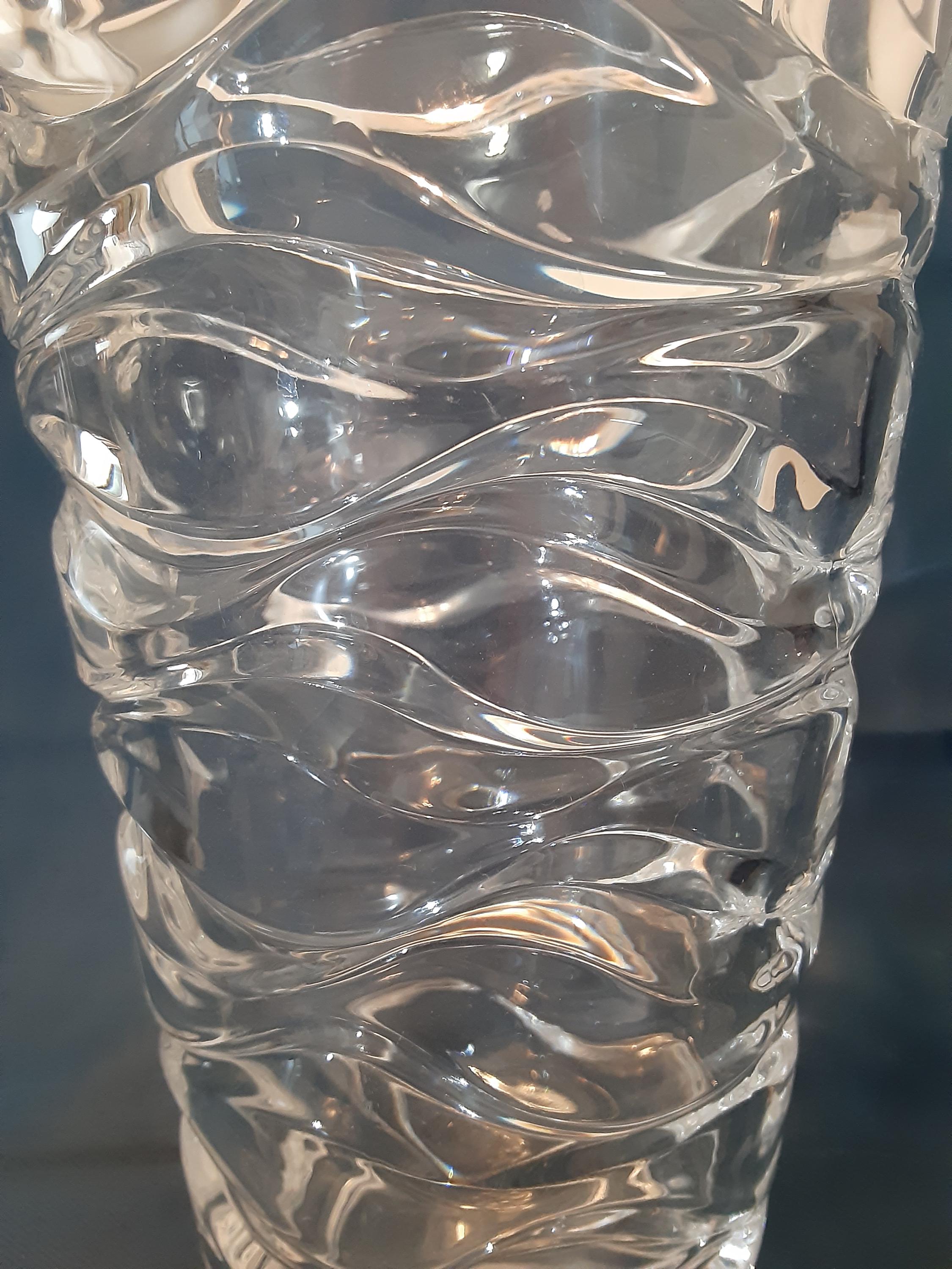 Mikasa Crystal Atlantic 9" Clear Oval-shaped Vase. Beautiful Wave ...