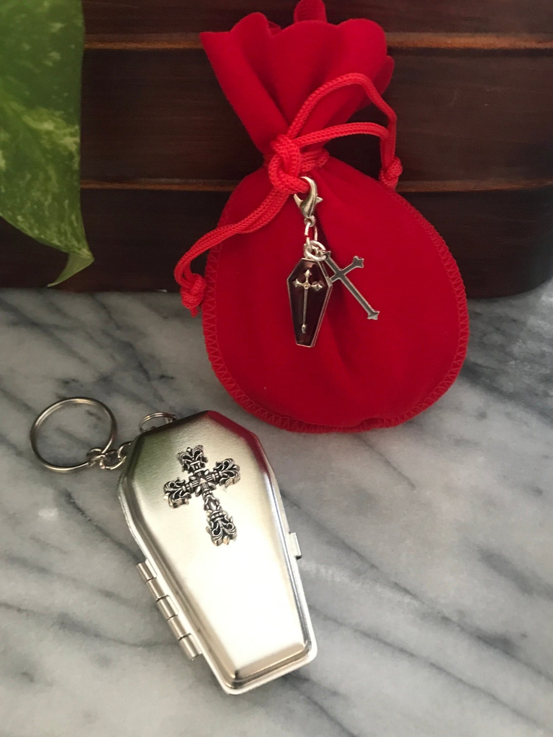 Portable Coffin Ashtray Keychain | Coffin Keychain | Coffin Ashtray ...