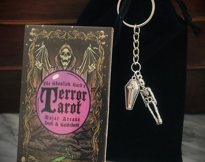 Terror Tarot Deck | Ghoulish Garb’s Major Arcana 22 Card Deck | in Black Velvet Satchel With ...