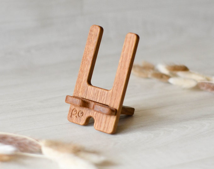 Wood Phone Stand for Crafting - Etsy Canada