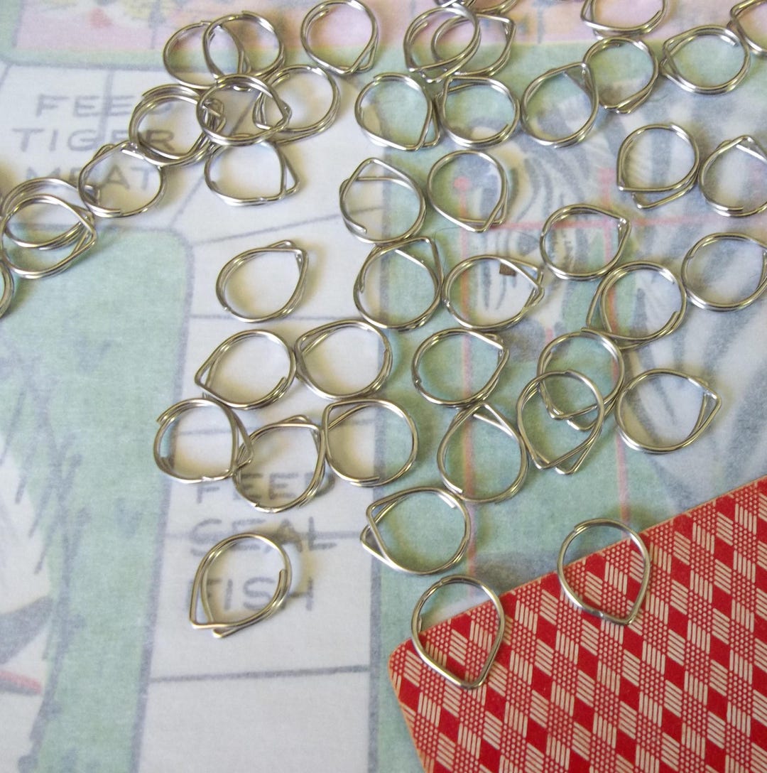 Forty Pieces / Vintage Scovill Ring Clips / 3/8 Diameter / Nickel ...