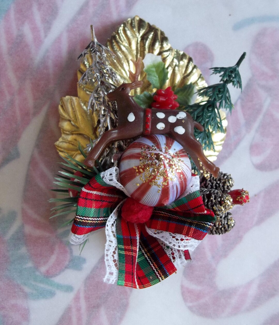 Handmade Christmas Corsage / Made With Vintage Craft Supplies / Gold ...