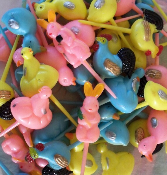 One Dozen / Vintage / Easter Cupcake Picks / Kitschy / Sugared - Etsy