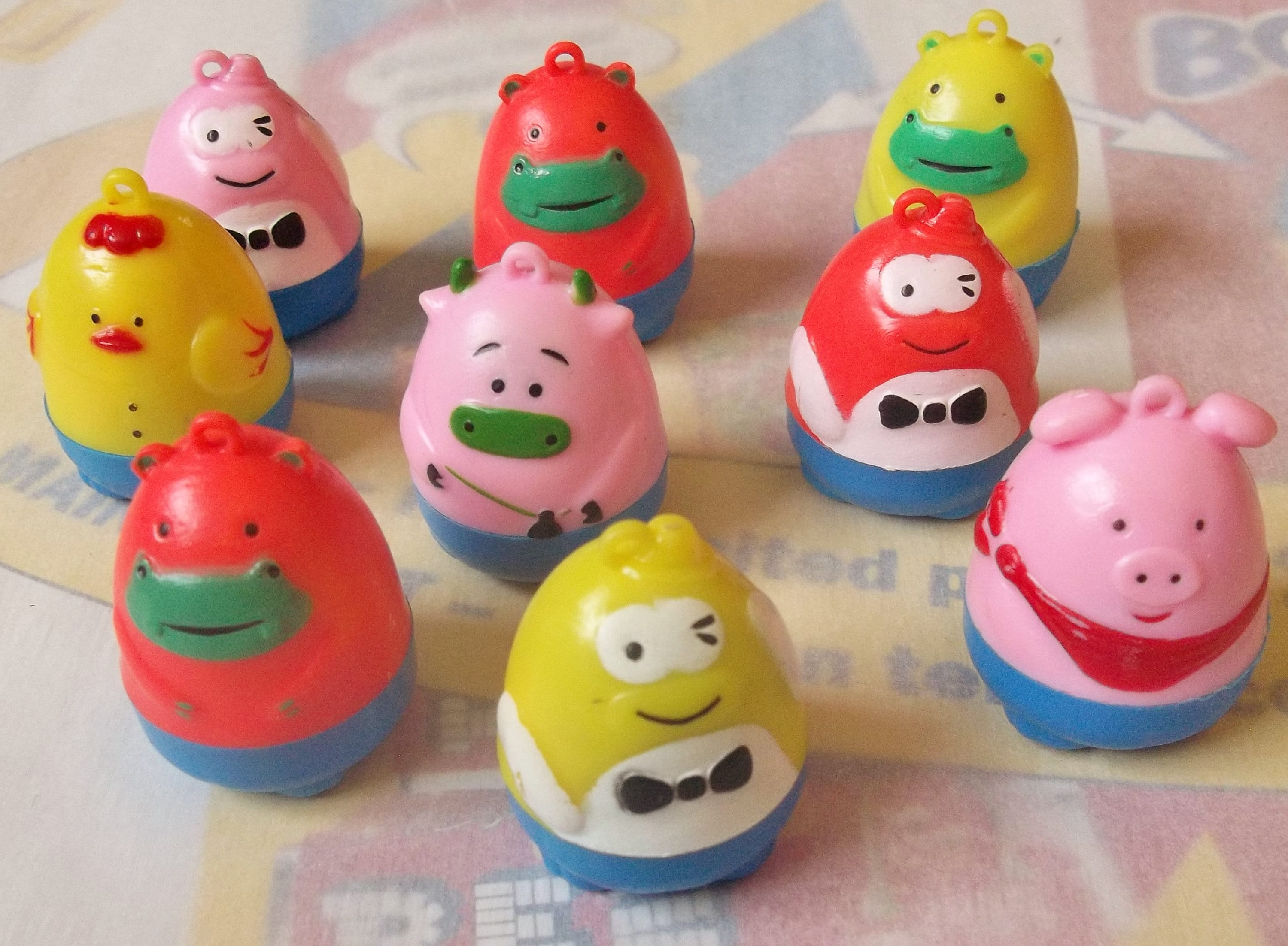 Six Items / Vintage Roly Poly Necklace / Toy Novelties / Surprise Balls ...
