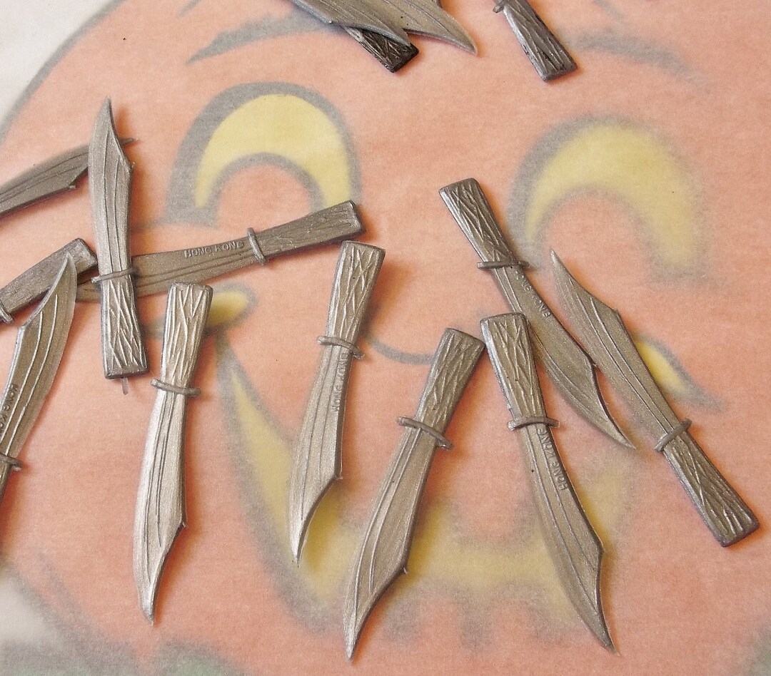 Vintage Miniature Plastic Swords: Hong Kong Prize Toy (dozen) - Etsy