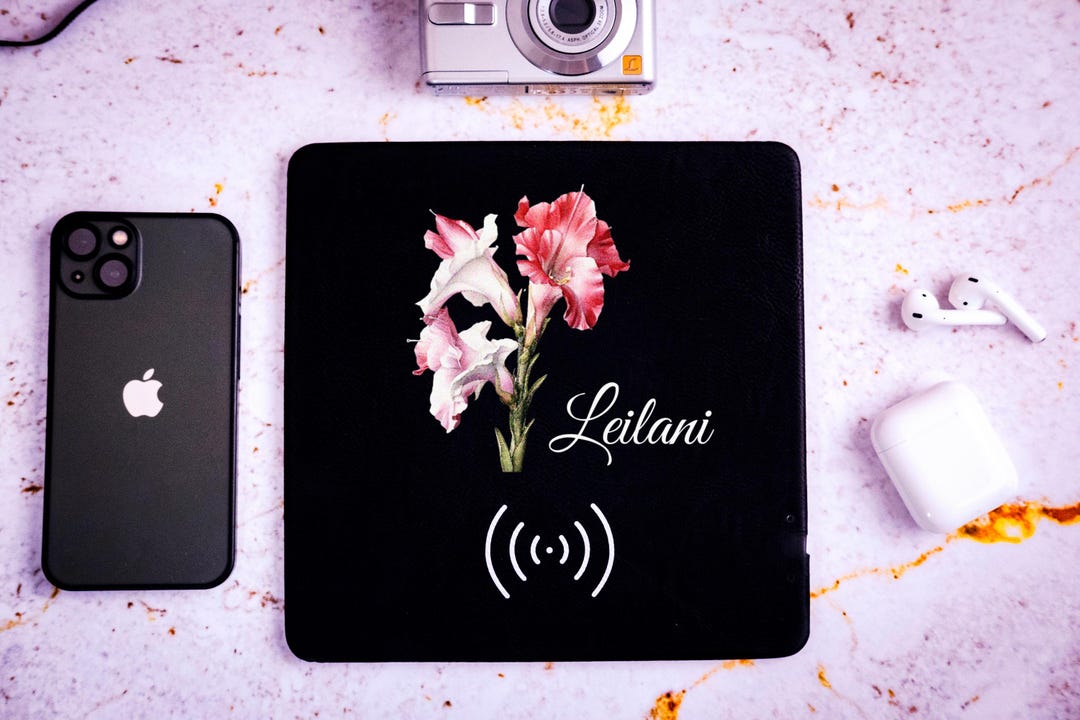 Custom Birth Flower Mousepad, Birth Flower Wireless Charger, Mousepad ...