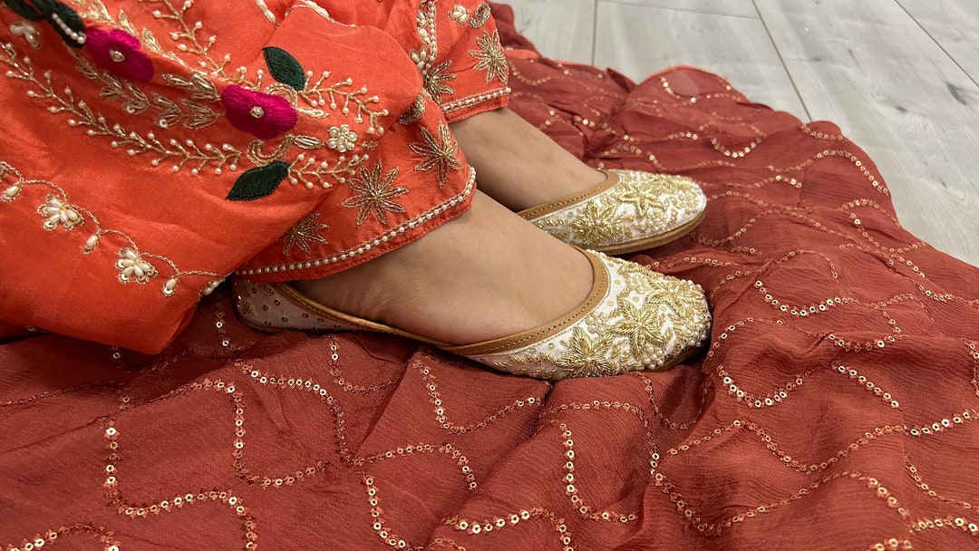 Embroidered Handicraft Punjabi Jutti | Ethnic Sandal | Pearl | Bridesmaid Gift | Khussa ...