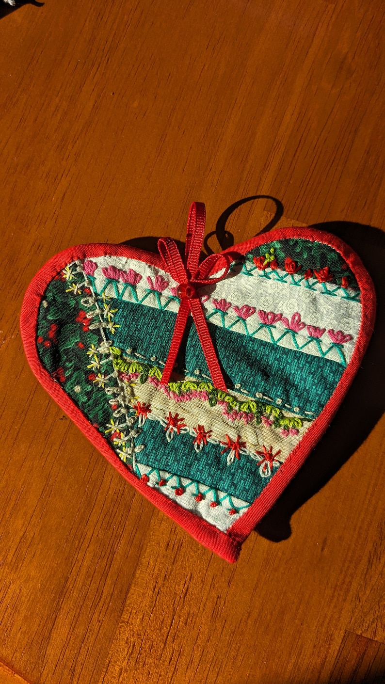 Quilted Embroidered Heart Ornament With Back Pocket - Etsy