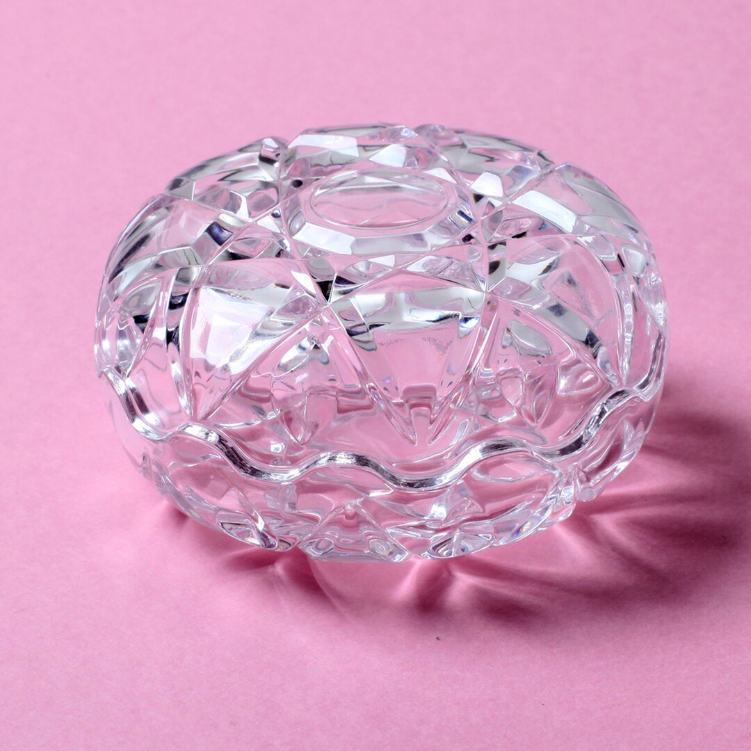 Small Crystal Glass Box / Bon Bon Candy Jar / Bonbonniere / Jewellery ...