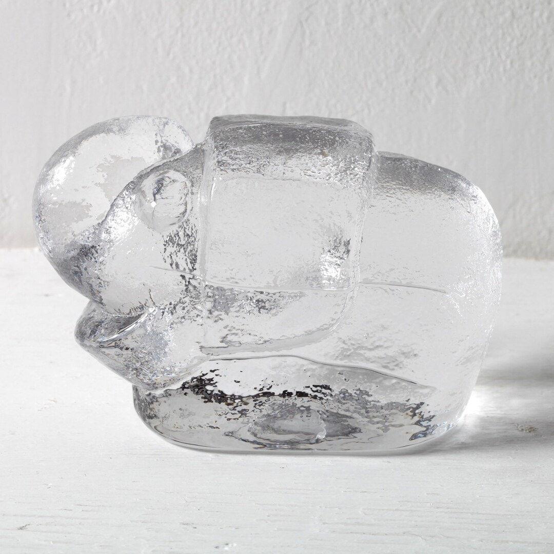 Scandinavian Crystal Glass Art Elephant / Vintage Figurine ...