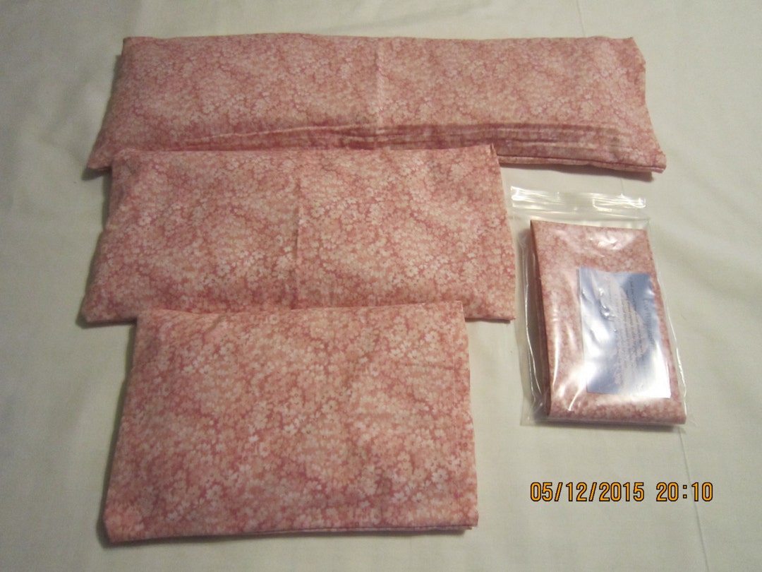 Shades of Light Pink Floral Cozy Comfort Set Heat and Cold Packs ...