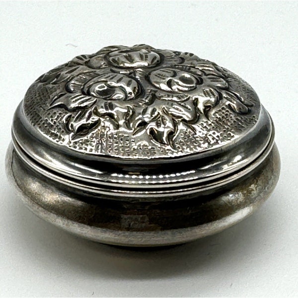 Silver Repousse - Etsy