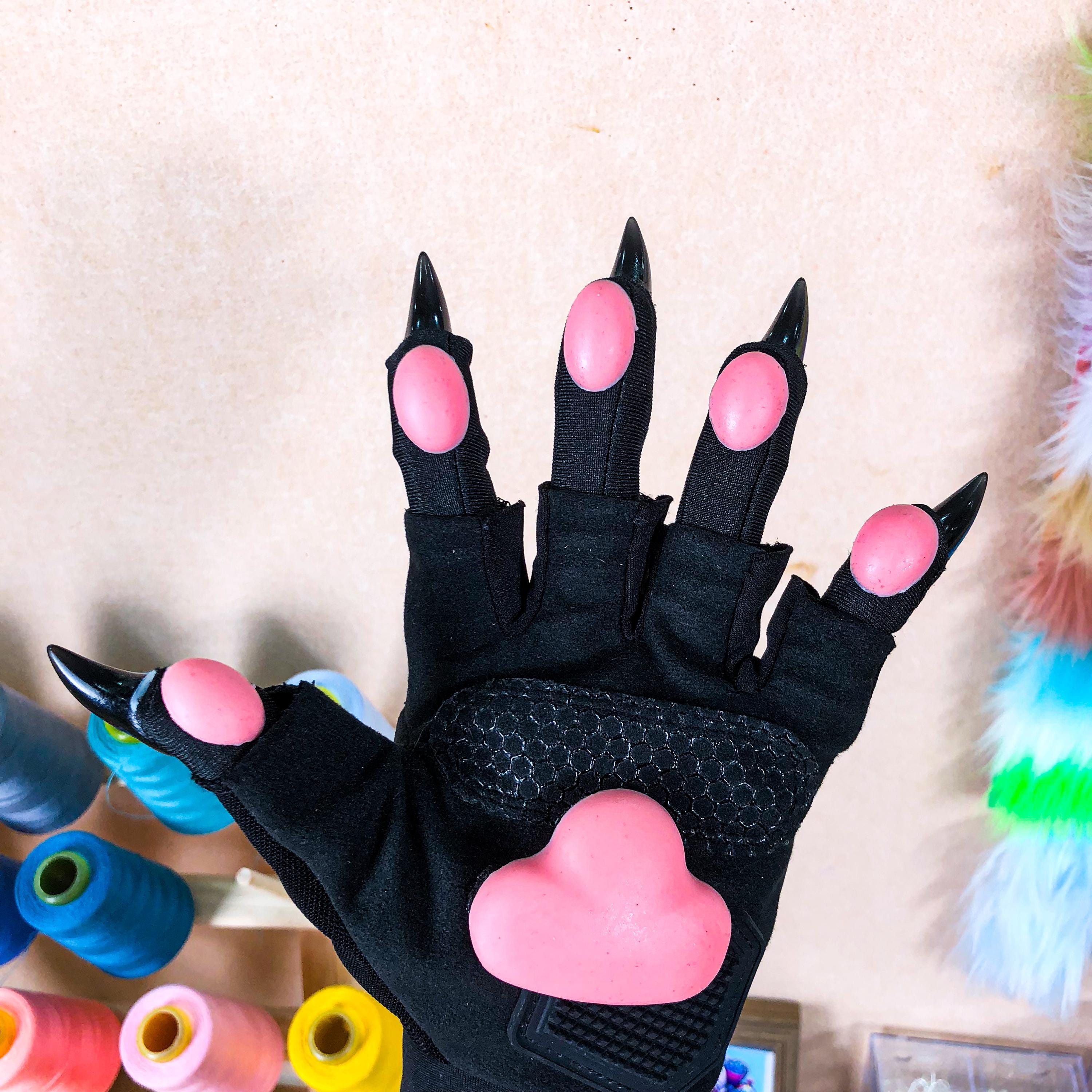 Beast Claw Cosplay Gloves With Sharp Acrylic Claws and Armor Knuckles ...