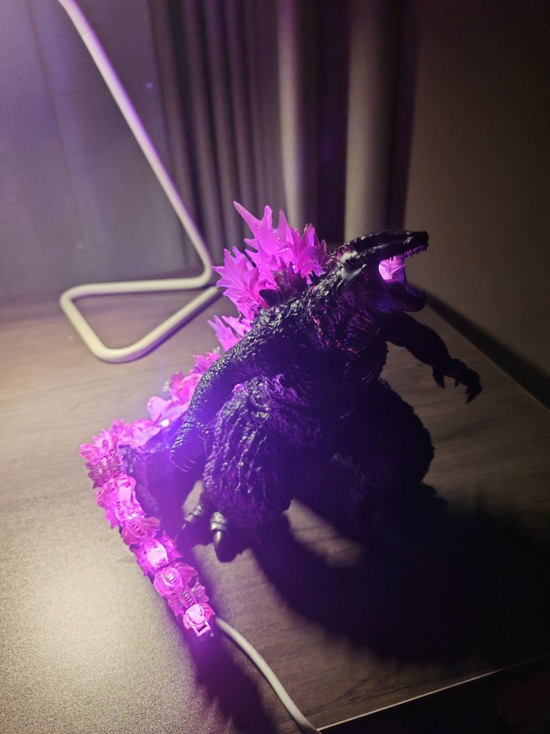 Monster Godzilla Humidifier Figure Essential Oil Diffuser Dynamic Light ...