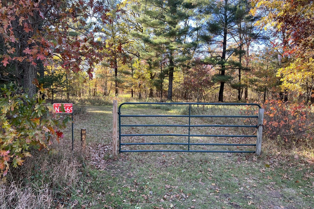 Artifacts Craiceann Ed Gein Ed Gein's House: Photos Of America's Most