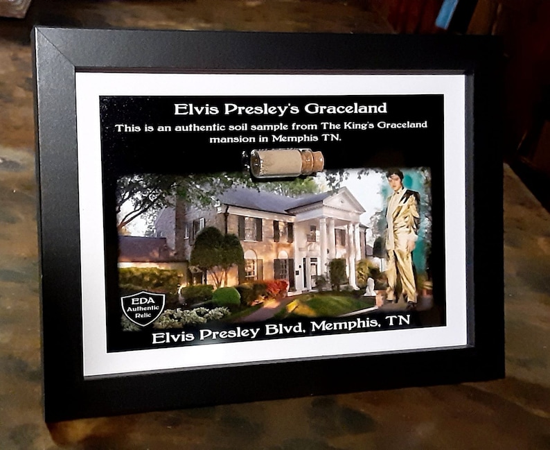 ELVIS PRESLEY Graceland Mansion Soil Relic Souvenir Artifact Personal ...
